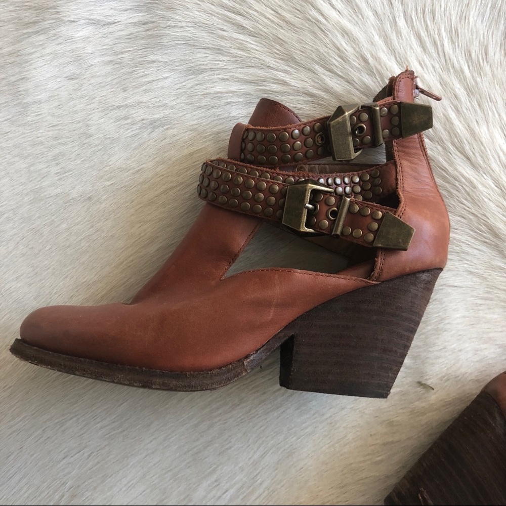 Jeffrey Campbell Tan Leather Ankle Booties - Gem